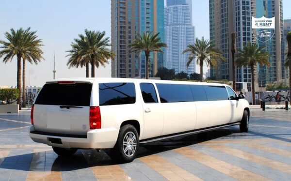 Guide to Choosing the Perfect Limousine Service in Dubai, UAE